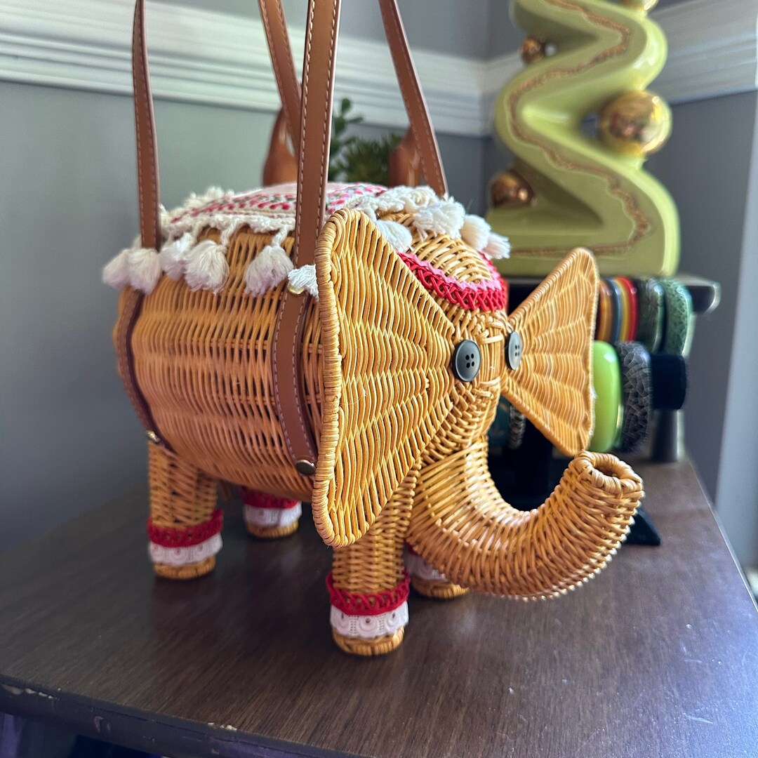 Vintage 1950s Style Wicker Circus Elephant Purse Rockabilly Pin-up ...