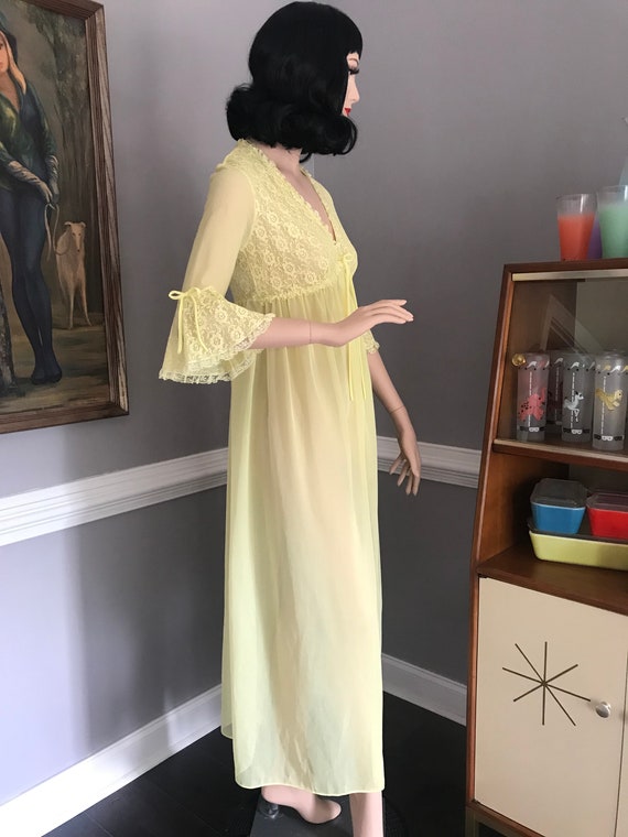 Vintage 60s Yellow Babydoll Robe Sheer Yellow Bell Sl… - Gem