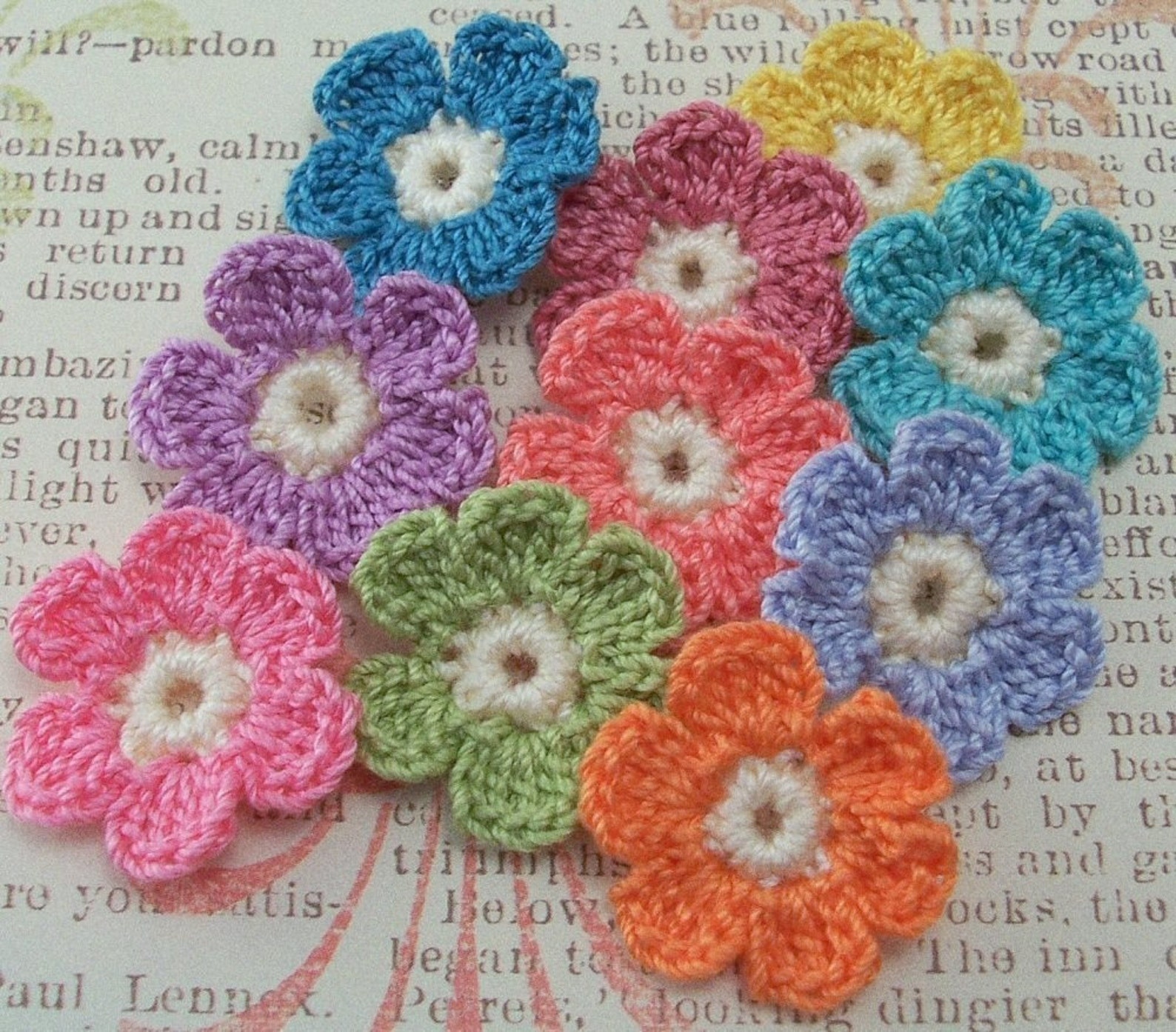 Crochet Daisy Flower Appliques - Etsy