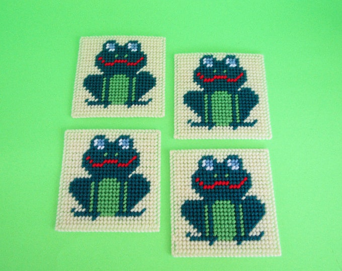 Green Frog Coasters. Four Frog Drink Coasters. Frog Design Beverage ...