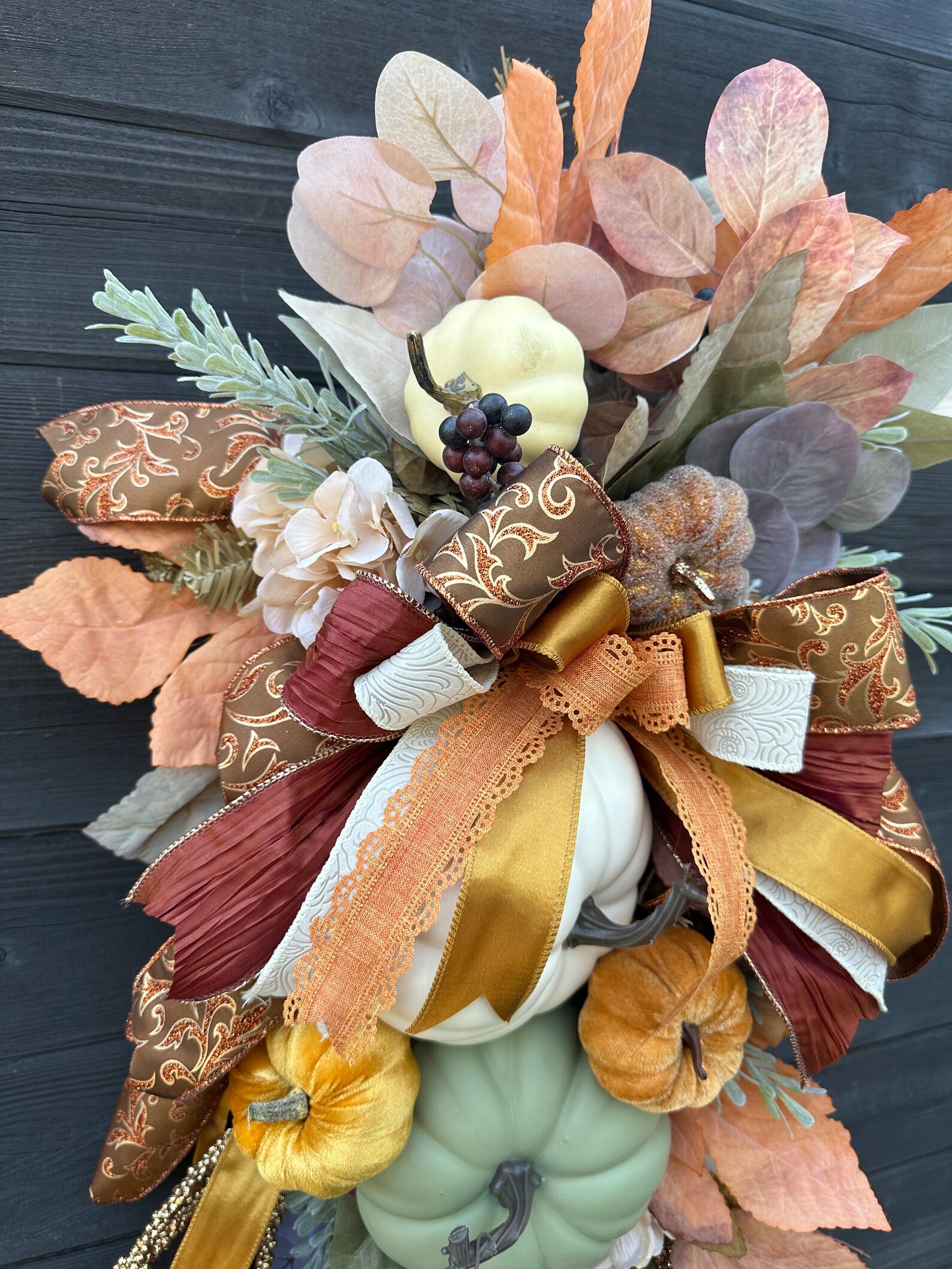Fall Harvest Swag With Pumpkins and Autumn Leaves, Thanksgiving Front ...