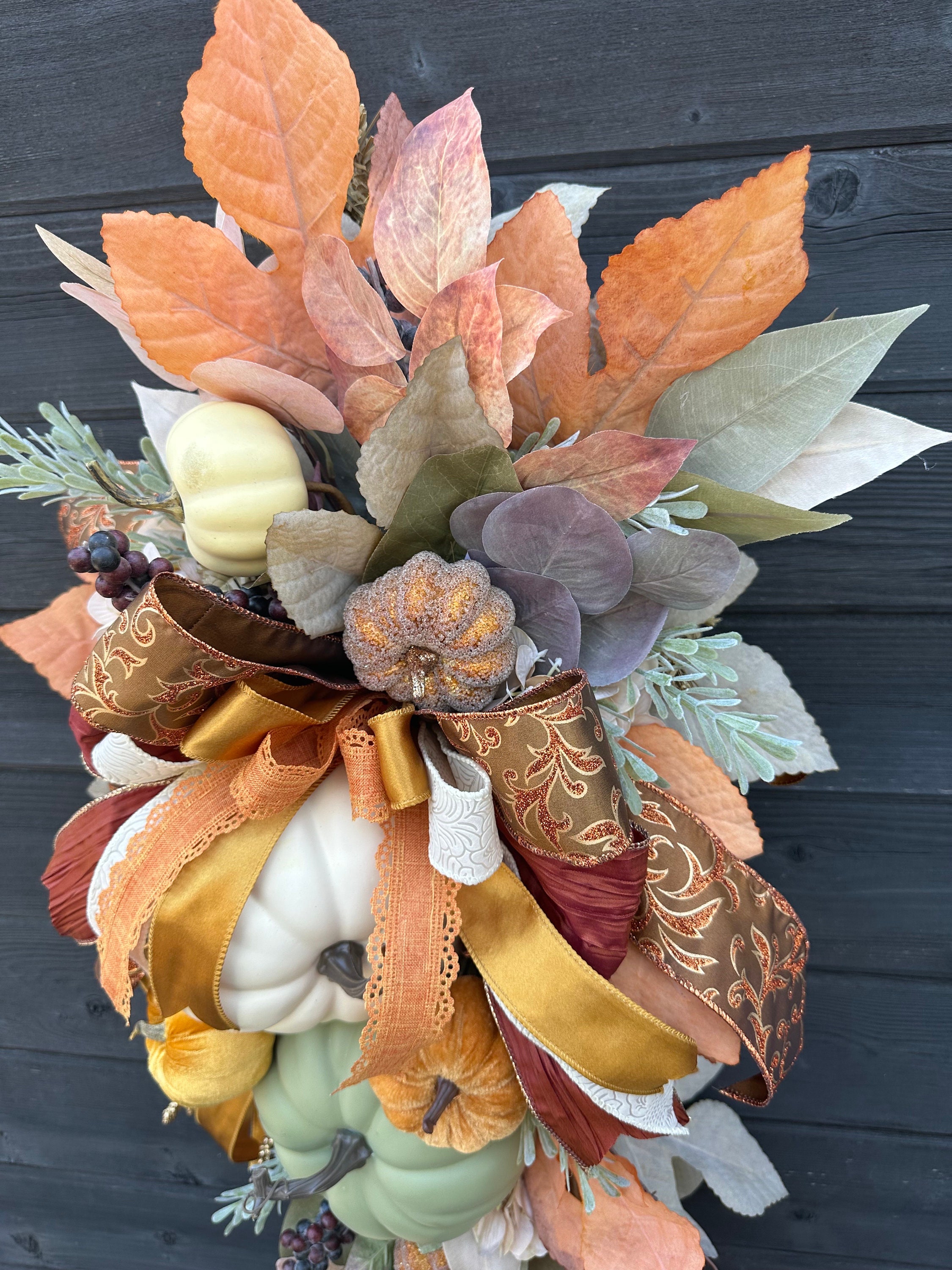 Fall Harvest Swag With Pumpkins and Autumn Leaves, Thanksgiving Front ...