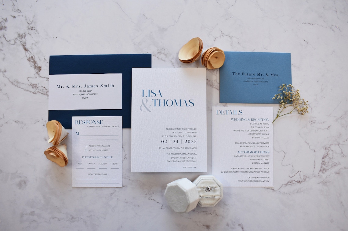 The Lisa Collection - Etsy