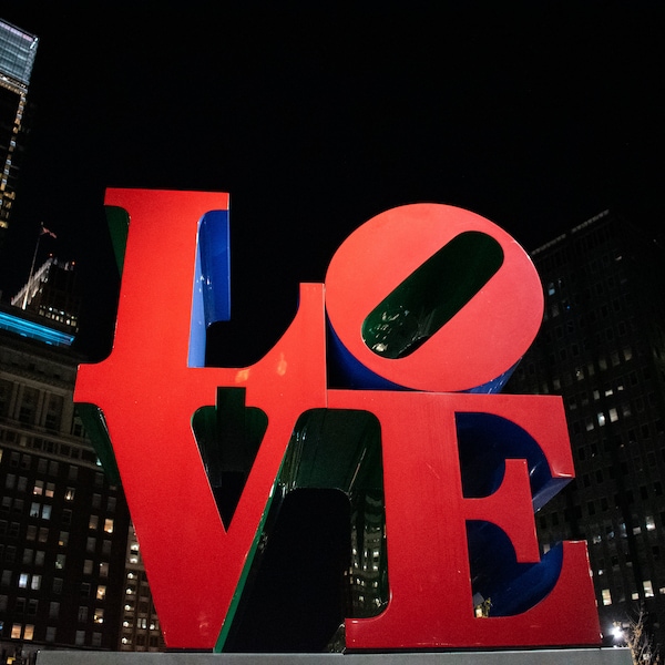 Love Park - Etsy