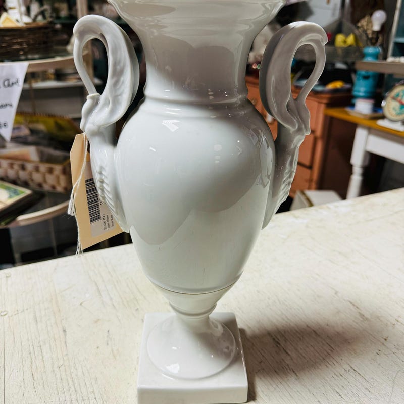 Kaiser Vase - Etsy