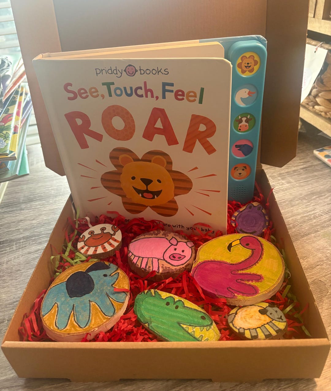 Story Box- Sensory Play- Book and Props- Early Years - “roar” a Priddy ...