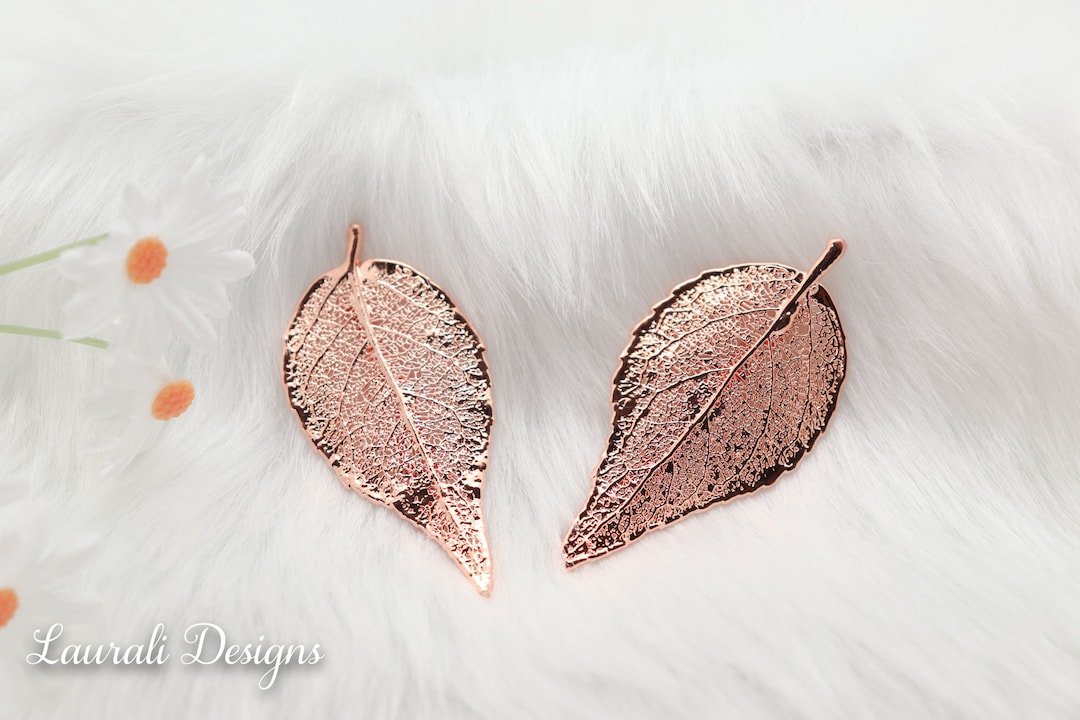 Broche feuille à feuilles persistantes en or rose, épingle véritable ...