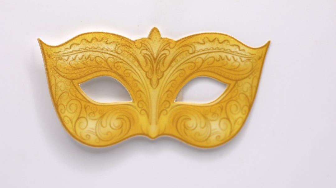 Dread Trove Mask - Nesta Sticker - Etsy