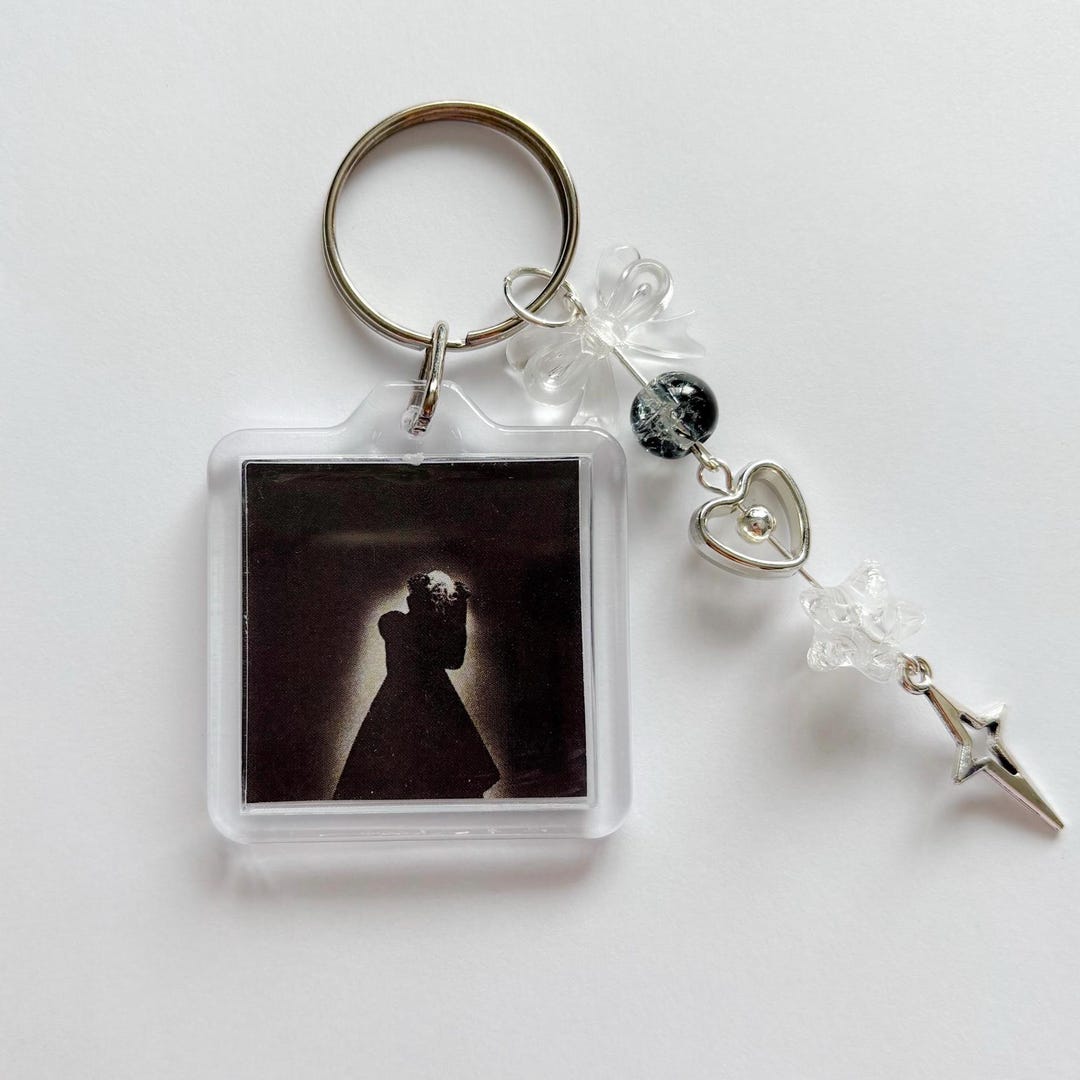 Keshi Requiem Album Keychain - Etsy
