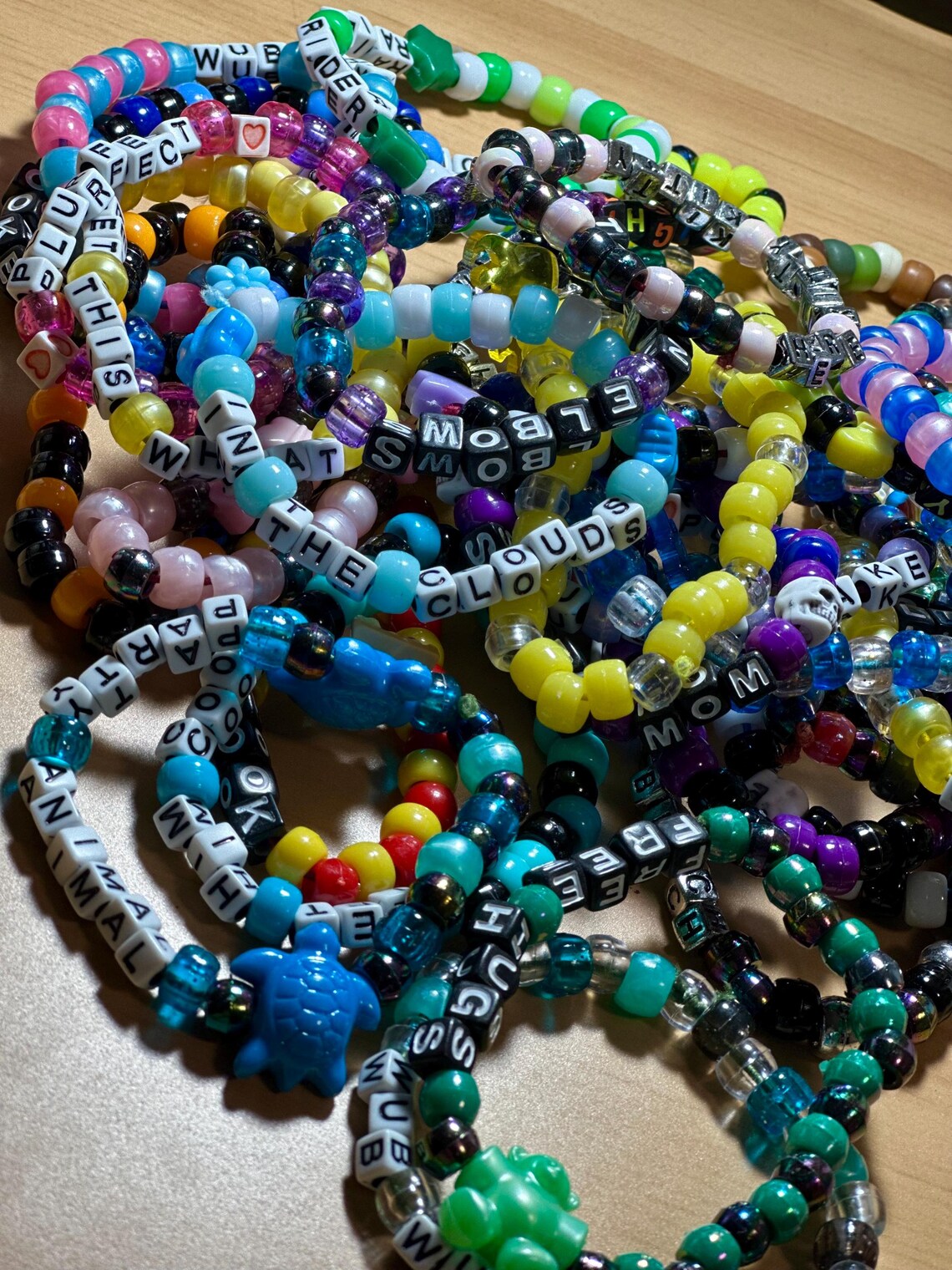 Pack of 10 Kandi Bracelets for Raves - Etsy