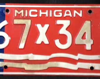 1999 Michigan Metal License Plate, Blue, White, Great Lake State ...