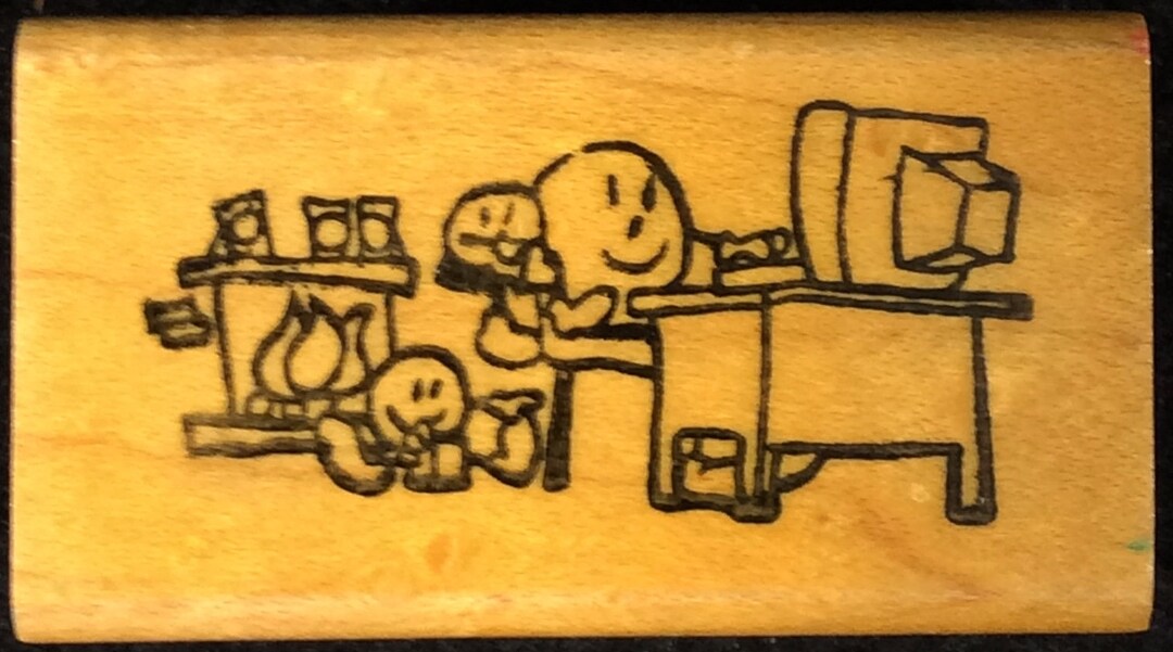 Smiley Face Mom Working at Home on the Computer With Kids Wood Mounted ...