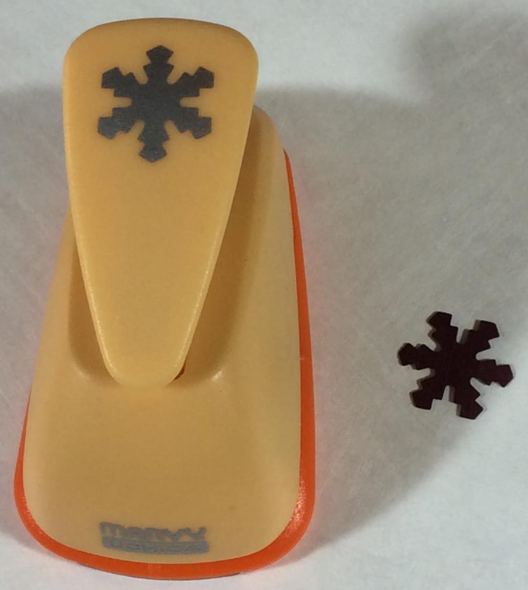 5/8" Snowflake Paper Punch, Die Cut, Hand Held, Thumb Punch, Marvy ...