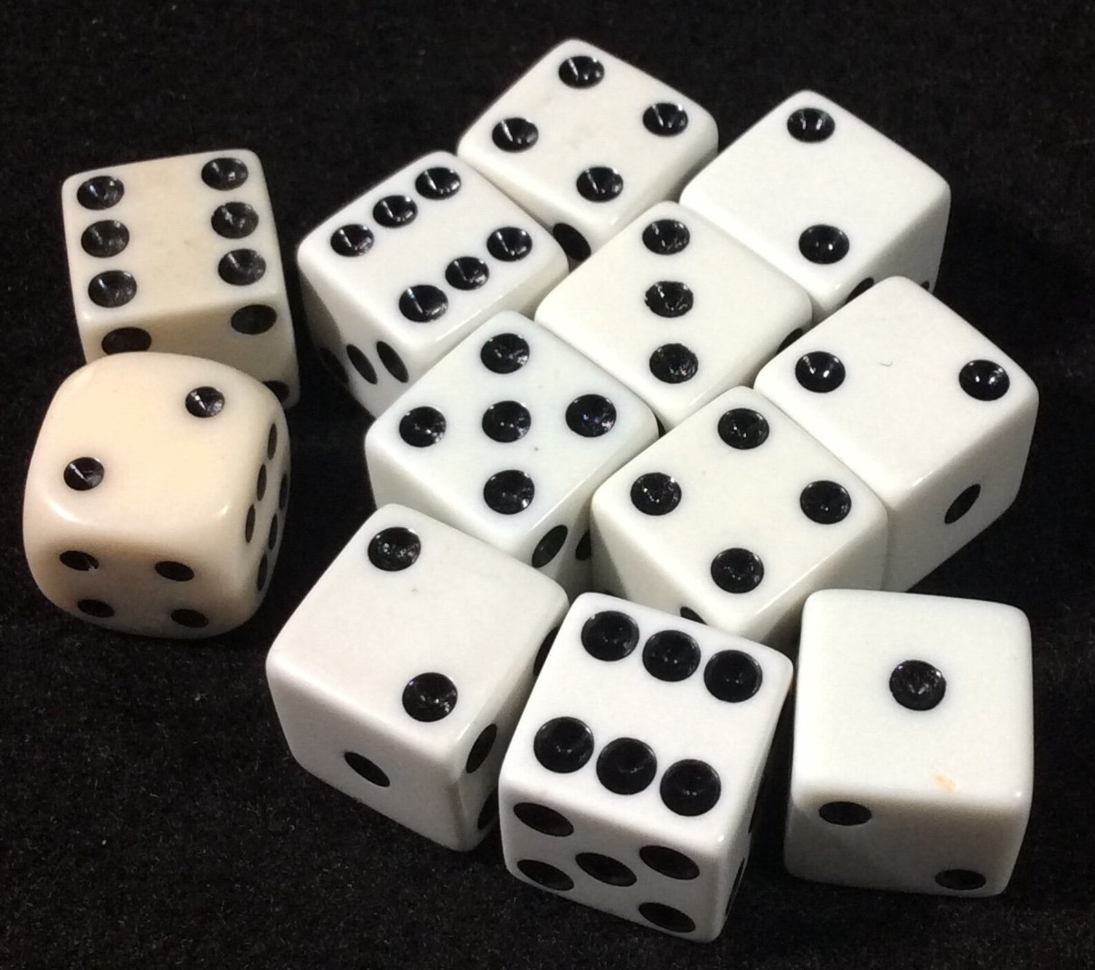 Set of Twelve Black and White Dice / Replacement Parts | Etsy