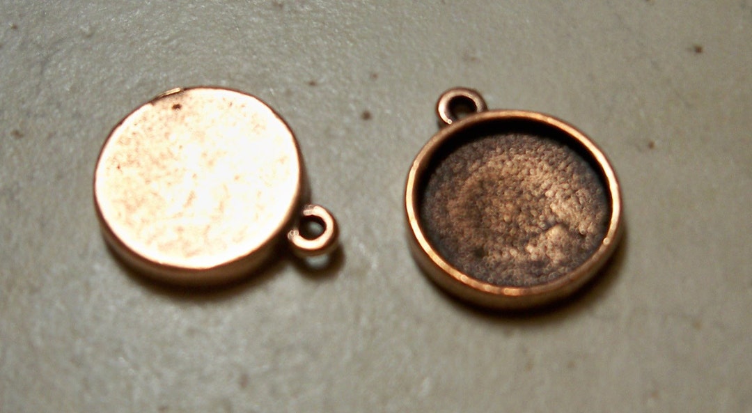 Two - 14mm Round Antique Copper Bezels for Resin Pendants - Etsy