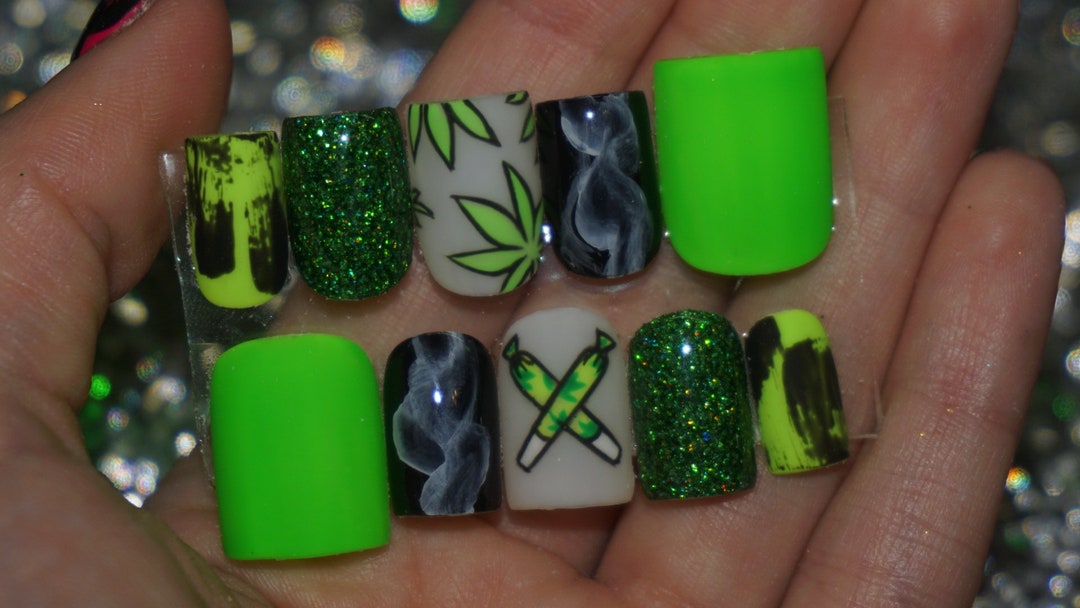 420 Weed Press on Nails - Etsy