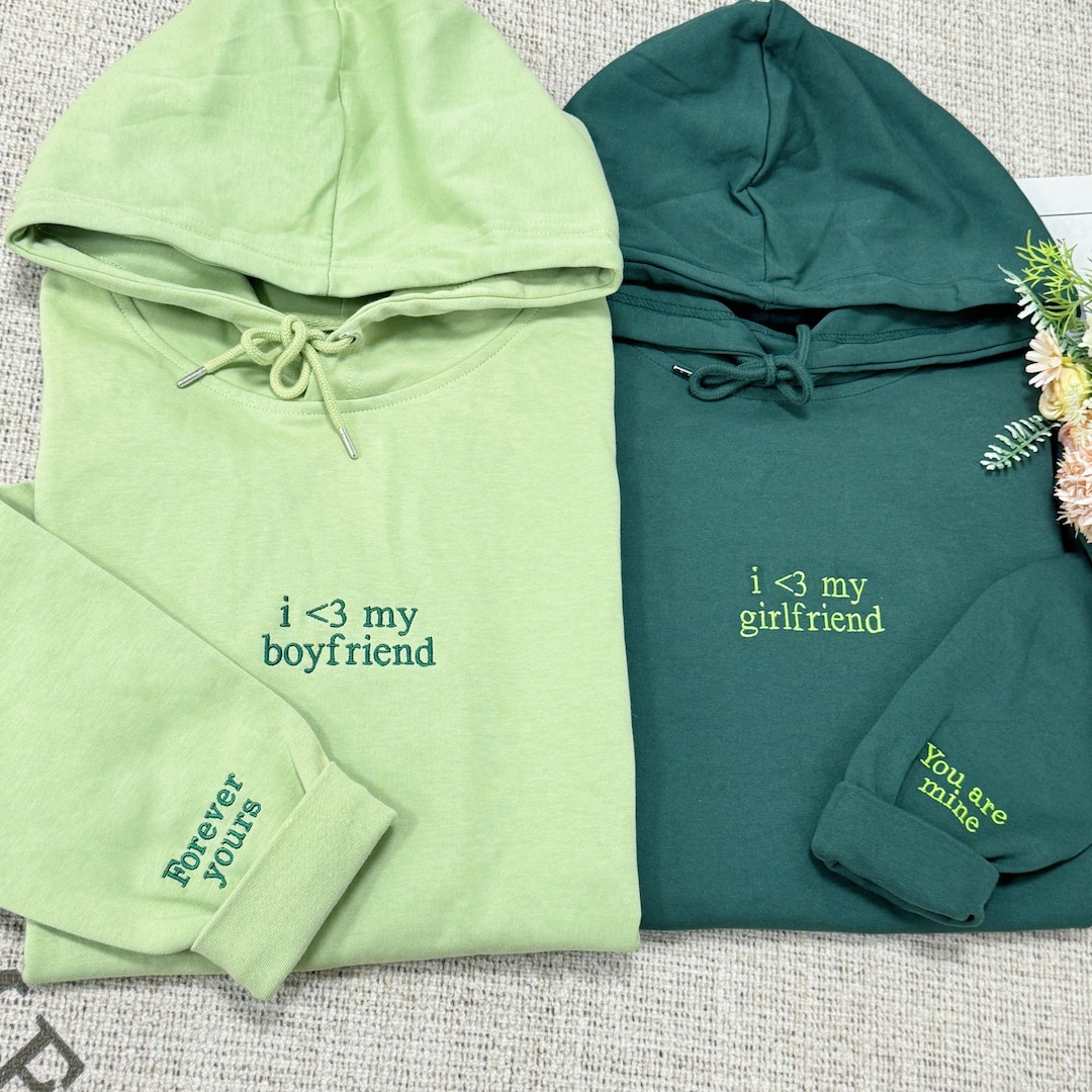 Personalized Embroidered Boyfriend Girlfriend Couple Hoodies ...
