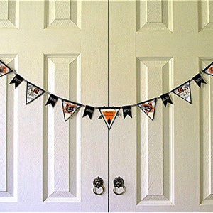 HALLOWEEN Banner Spooky Party RETRO Vintage Witches Cats Boo - Etsy