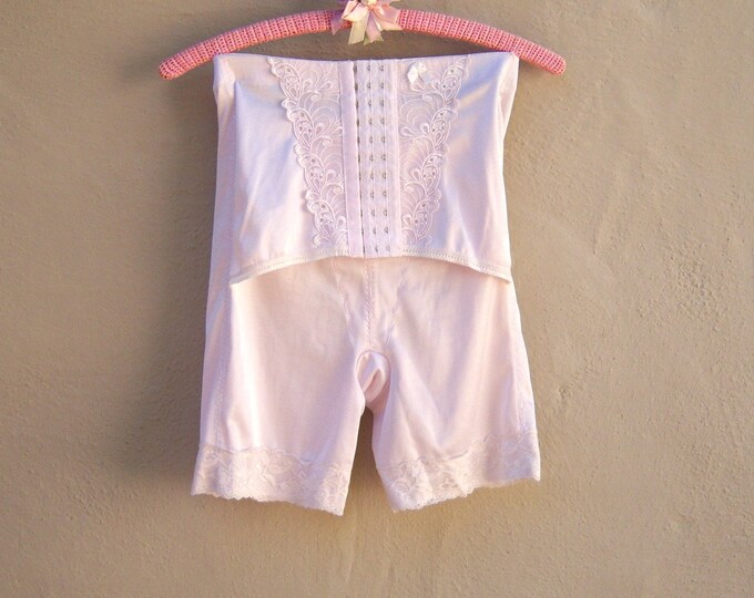 50s 60s Pink Lace Girdle / Satin Spandex Hooked Corset / Elegant ...