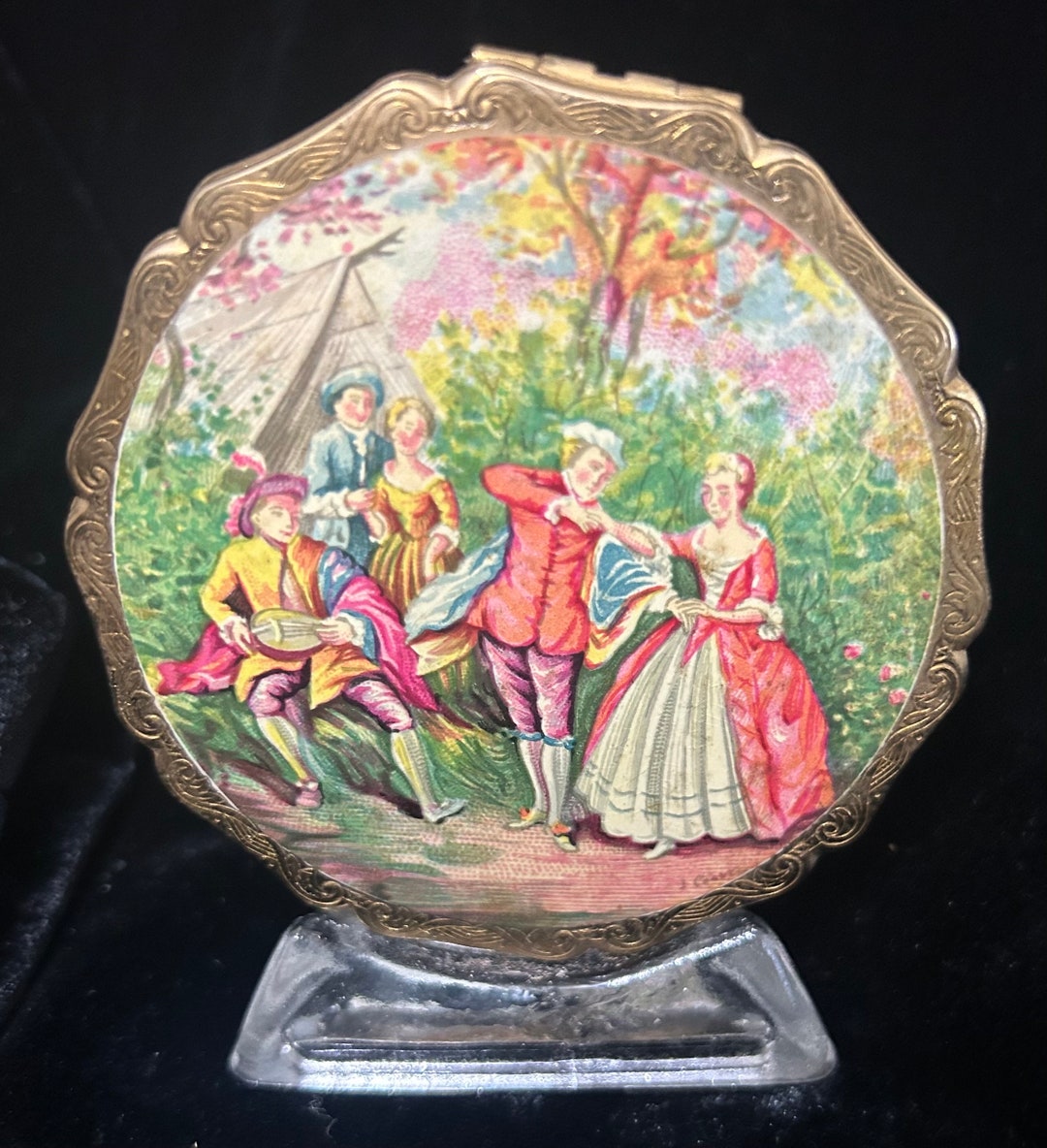 Stratton Vintage Powder Compact - Dancing Couple, Pretty Shape - Etsy