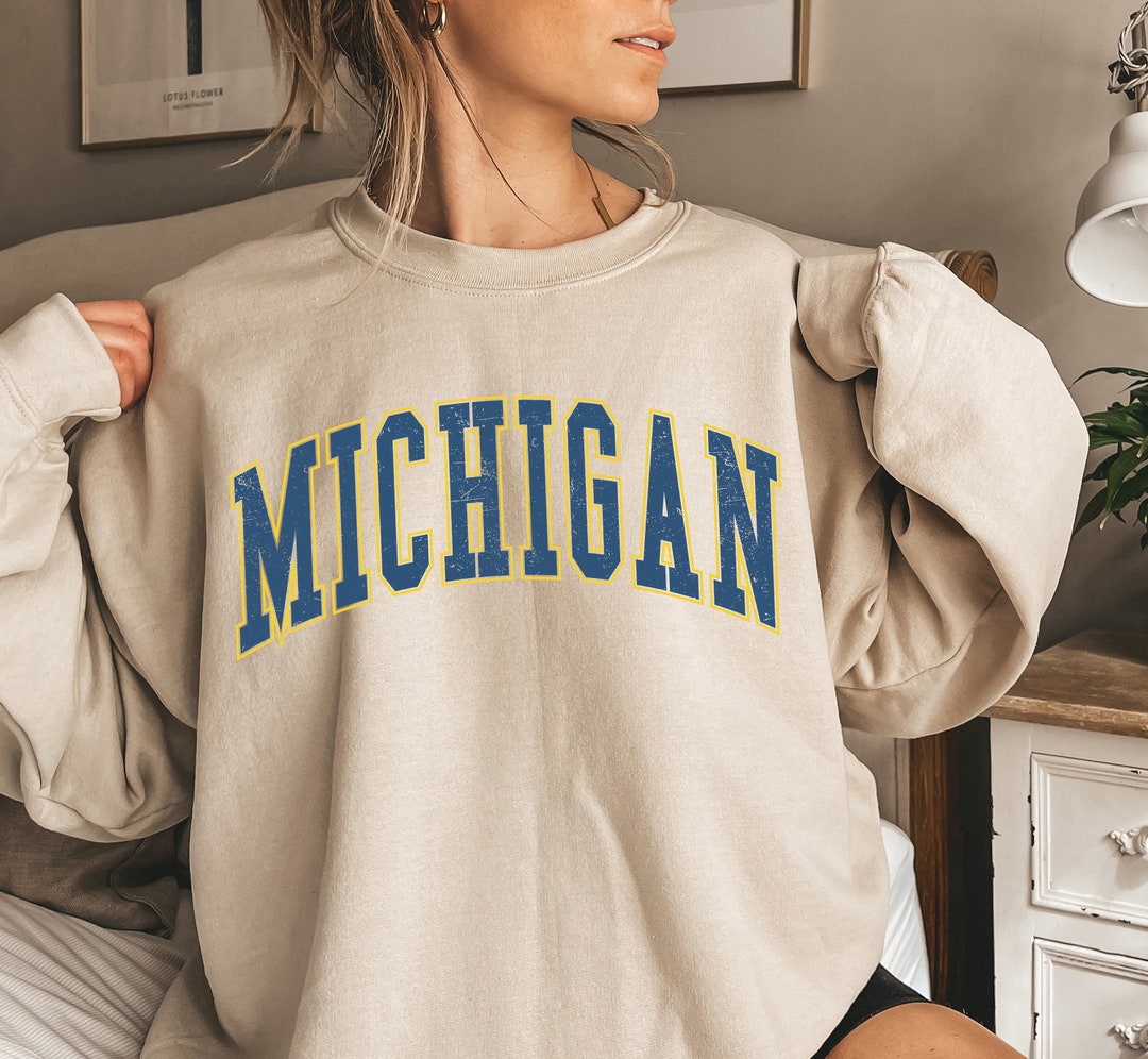 Retro Michigan Sweatshirt, Michigan Shirt, Sport Shirt, Michigan State ...