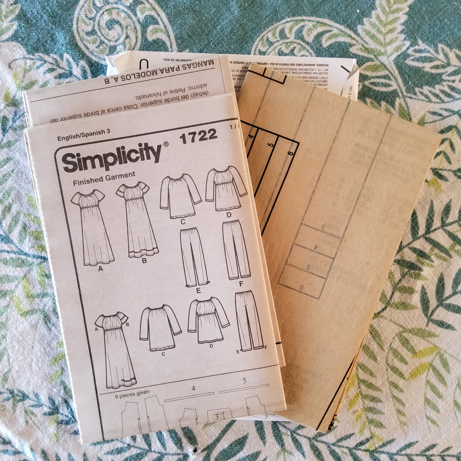 Simplicity 1722 Complete Uncut Factory Folds Sewing Pattern - Etsy