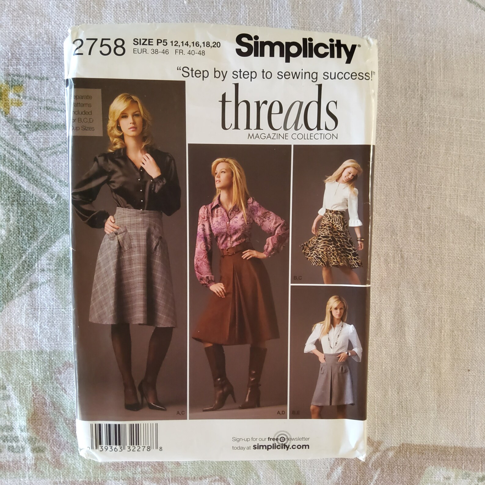 Simplicity 2758 Complete Uncut Factory Folds Threads Magazine Sewing ...