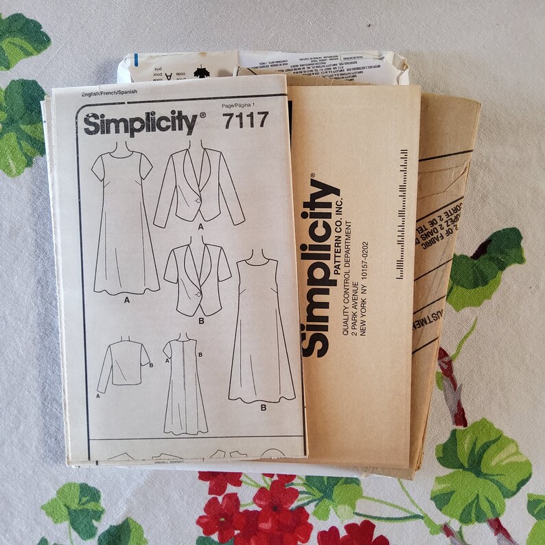 Simplicity 7117 Complete Uncut Factory Folds Vintage 90s Sewing Pattern ...