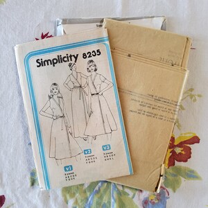 Simplicity 8235 Complete Uncut Factory Folds Vintage 70s Sewing Pattern ...
