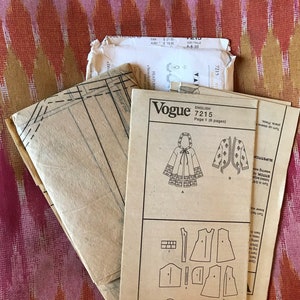 Vogue 7215 Marci Tilton Complete Uncut Deco Lavish Velvet Fiber Art ...