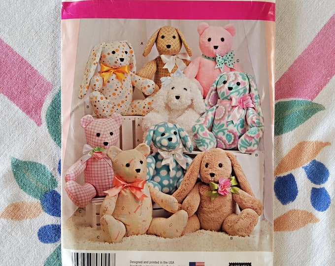 Simplicity 8044 Complete Uncut Factory Folds Sewing Pattern Delightful ...