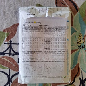 Butterick 5795 Complete Uncut Factory Folds Contemporary Sewing Pattern ...