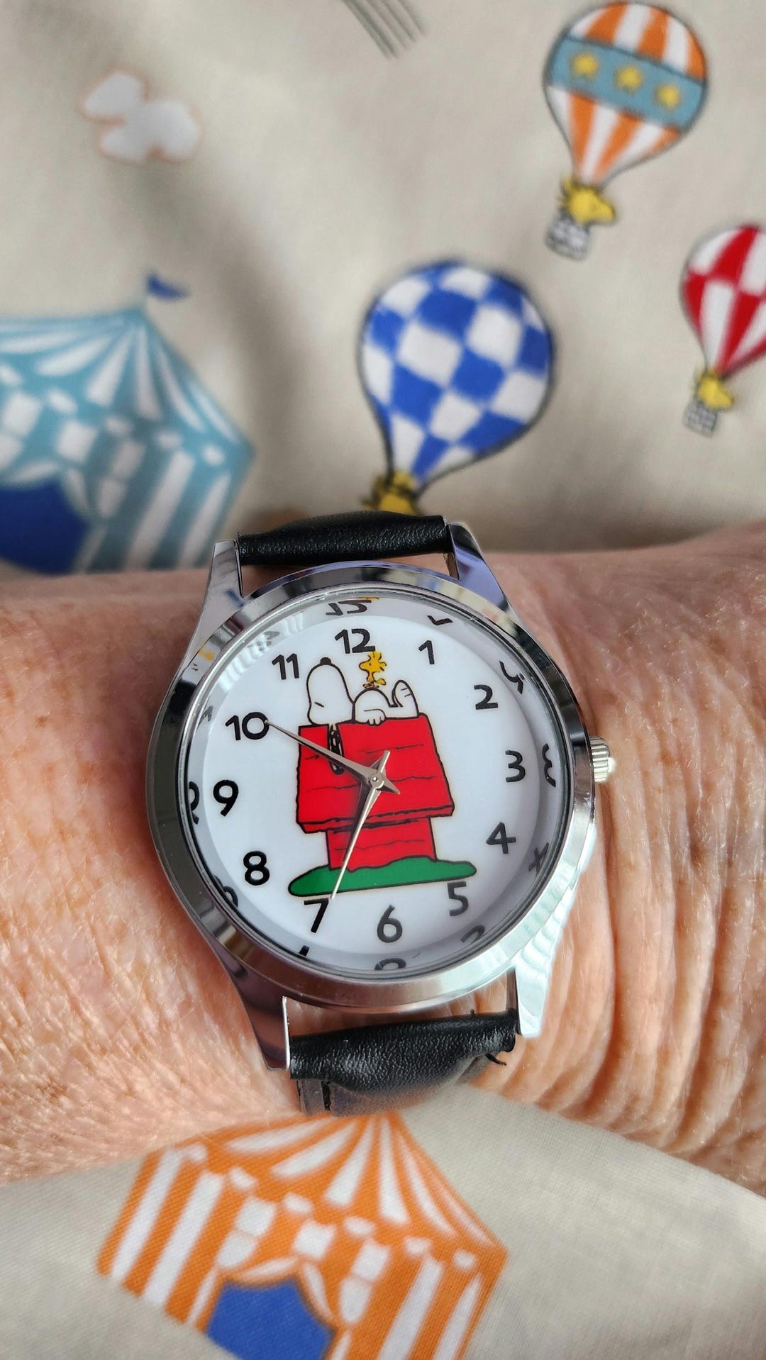 Vintage Snoopy Watch - Black Strap, White Face, Snoopy on Kennel ...