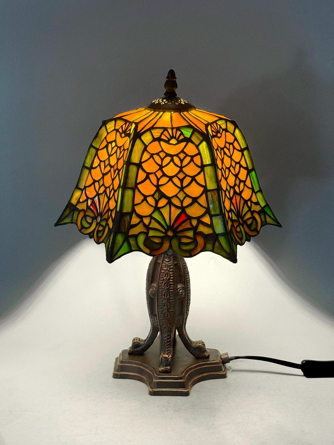 12” Tiffany Table Lamp Diamond Shell, Home Decor, Classic Vintage ...