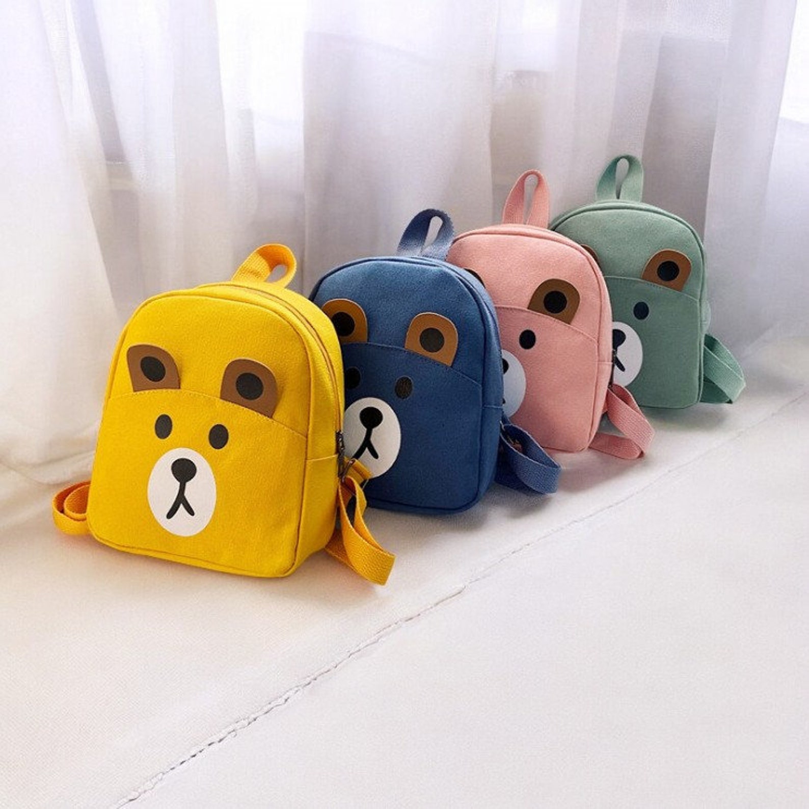 Cute Bear Themed Mini Backpack, Small Travel Bag for Kids, Animal ...