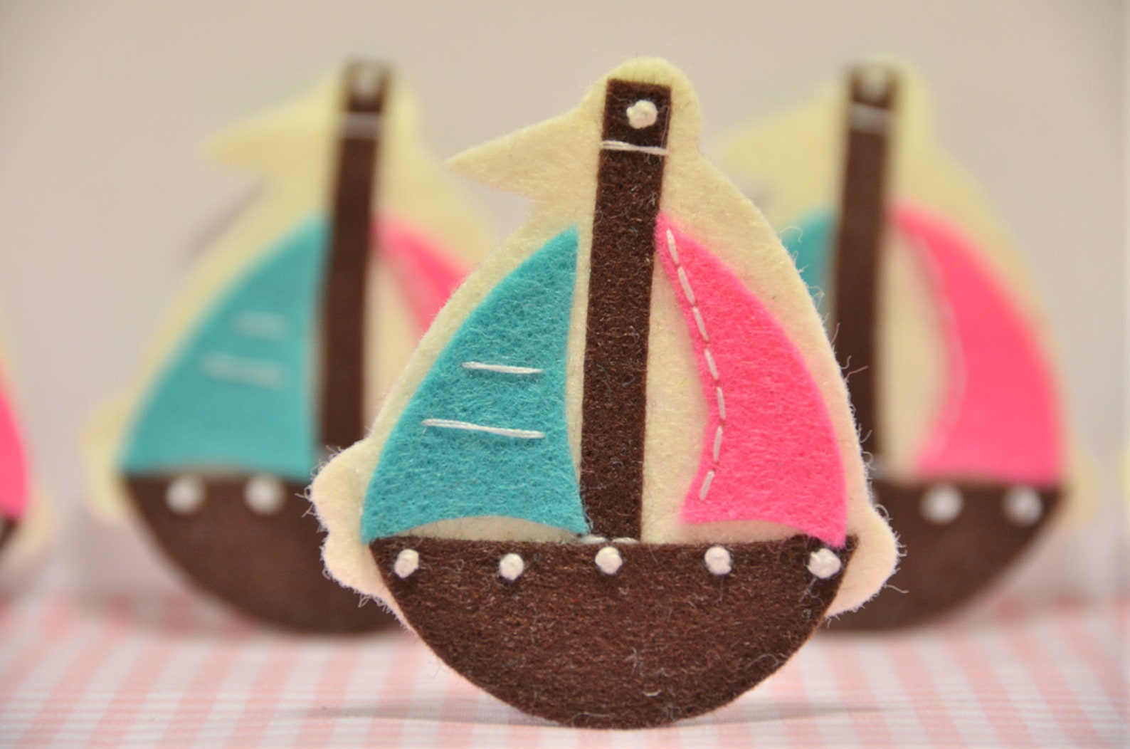 Set of 6pcs Handmade Felt Boativory/chocolate FT944 - Etsy