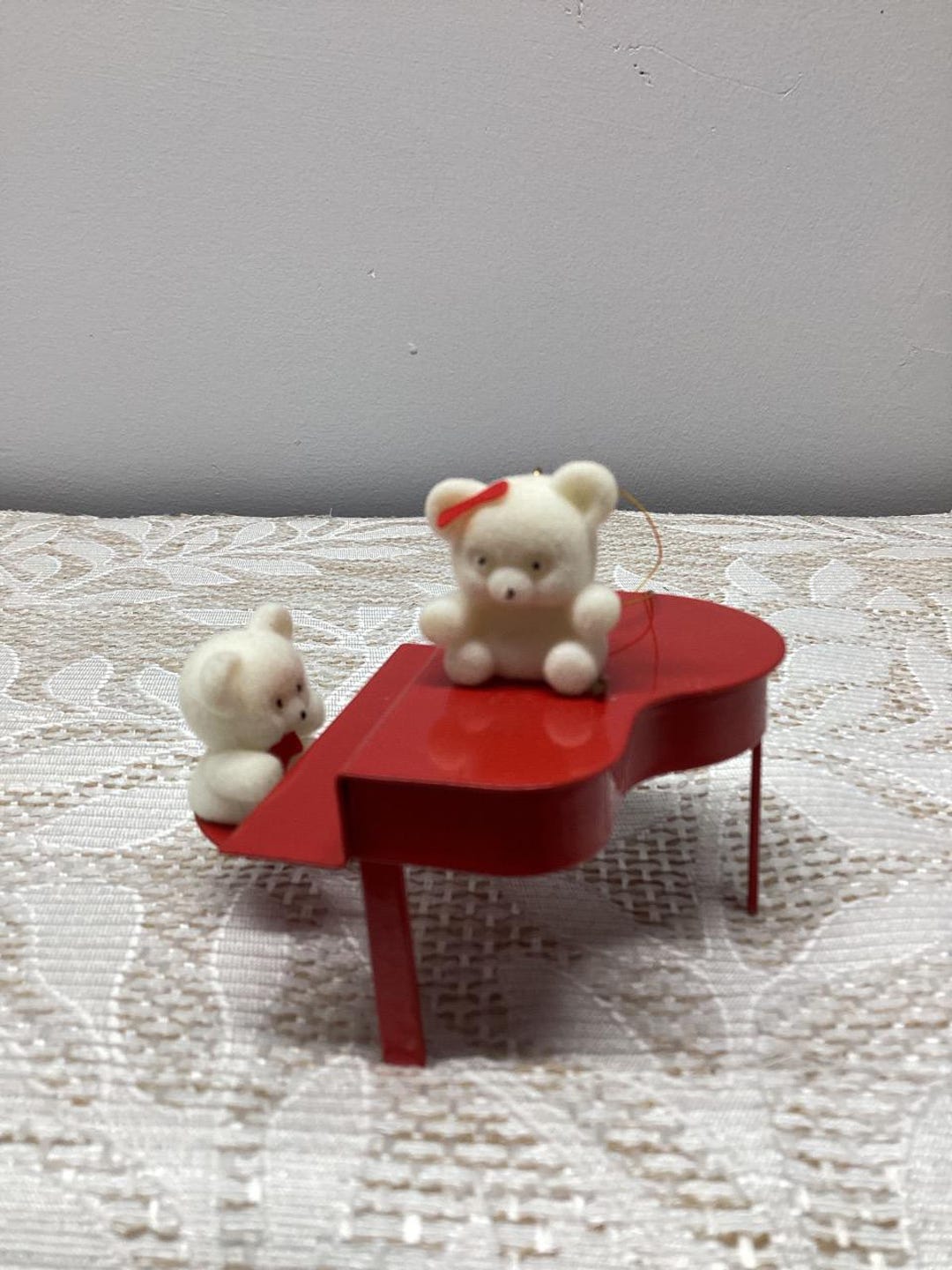 Beautiful Avon Vintage Teddy Bears Playing Piano Ornament. Vintage ...