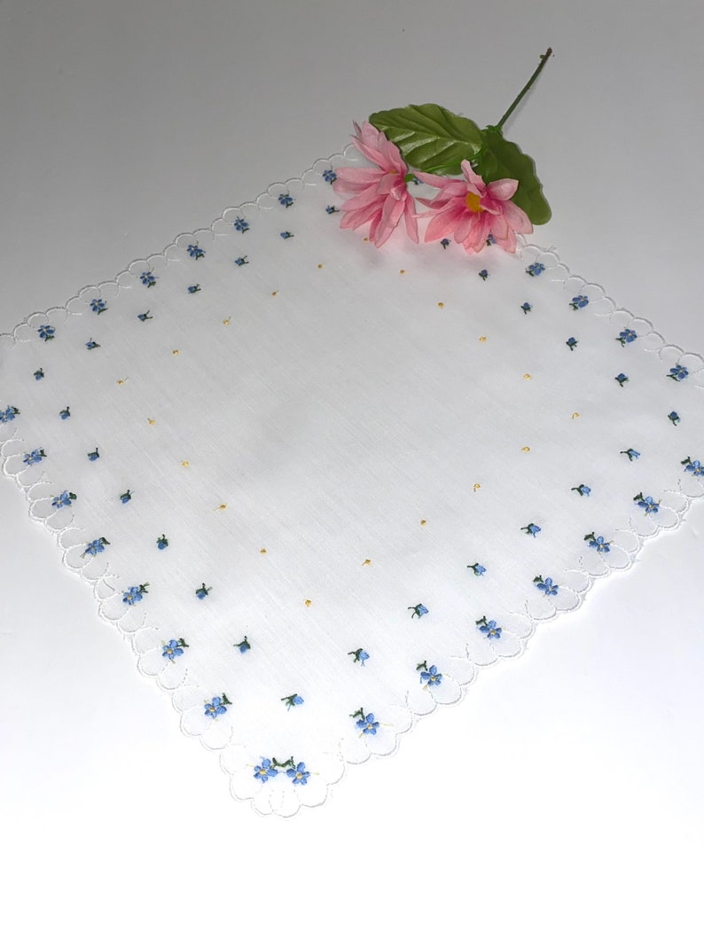 Vintage White Hanky With Embroidered Blue Flowers Hankie Handkerchief ...