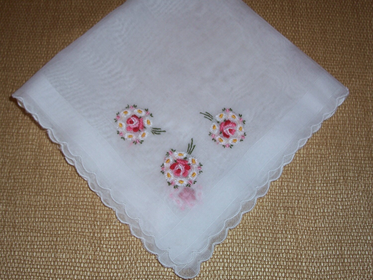 Vintage White Hanky With Embroidered Red Roses Hankie - Etsy