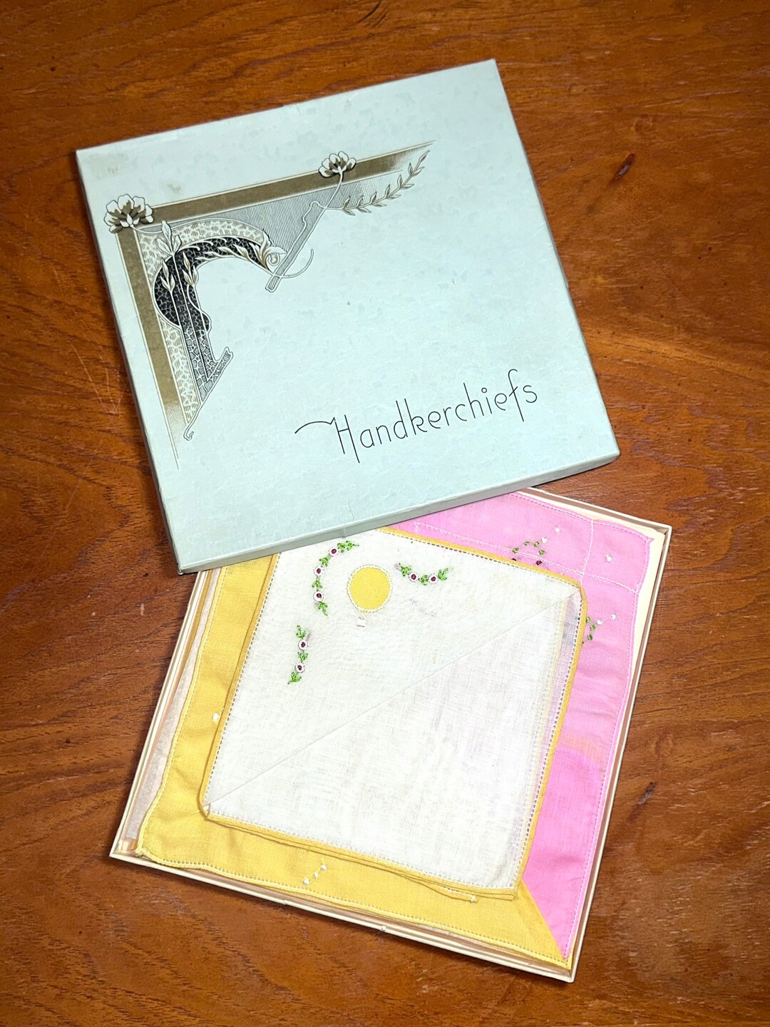 Antique Handkerchief Box With 3 Hankies - Handkerchief - Etsy