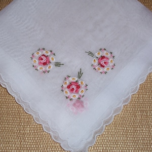 Vintage White Hanky With Embroidered Red Roses - Hankie Handkerchief - Etsy