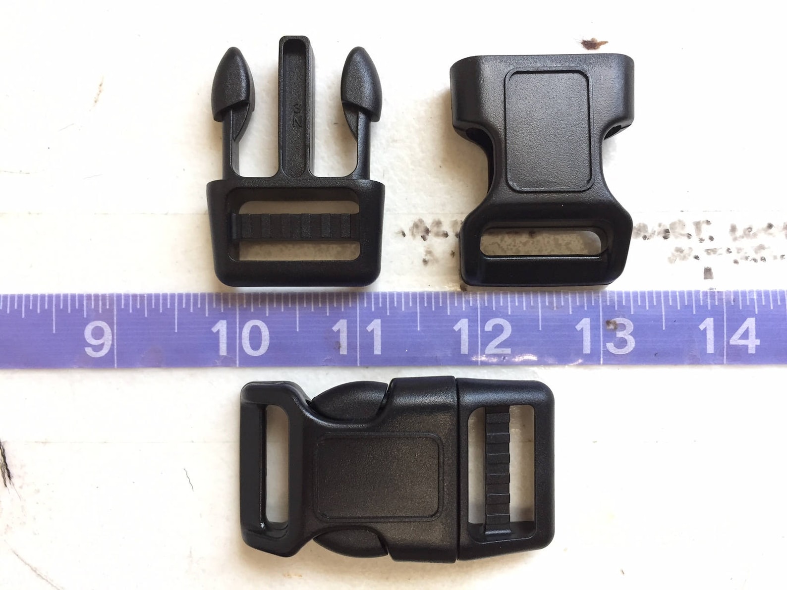 100 Contoured Plastic Buckles 3/8 1/2 - Etsy