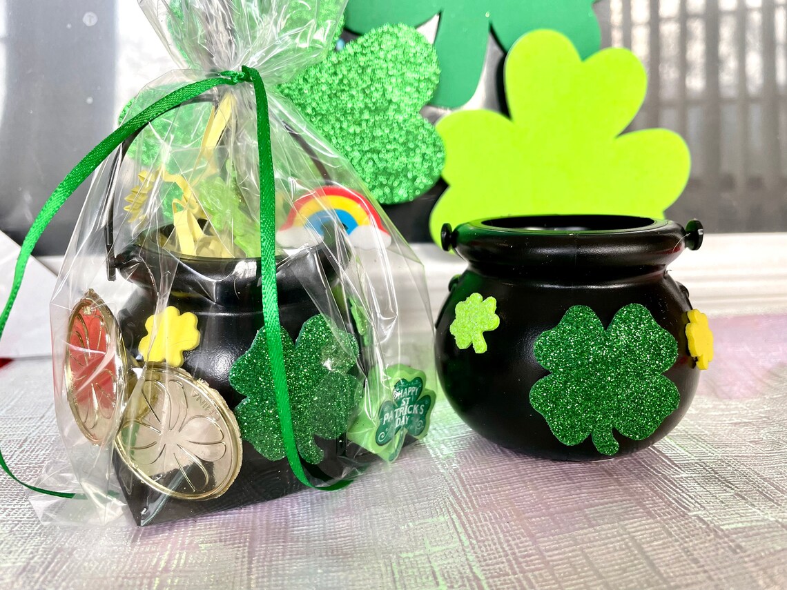Leprechaun Pot, St. Patrick’s Day, Patty’s Day, Shamrock, Luck, St ...