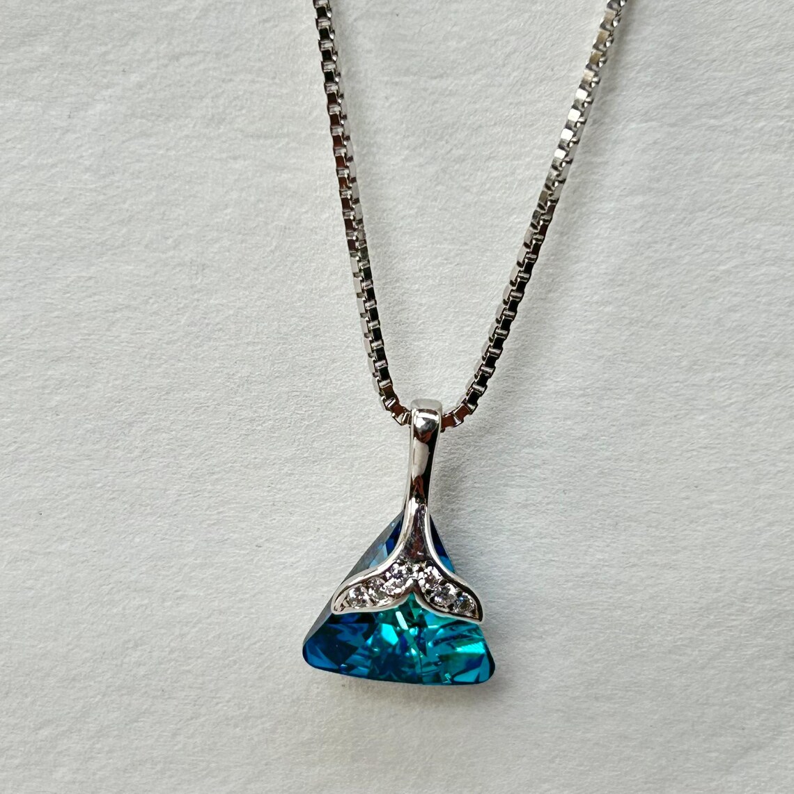 Beautiful 2CT Sapphire Trillion Fish Tail Pendant 14K White Gold Finish ...