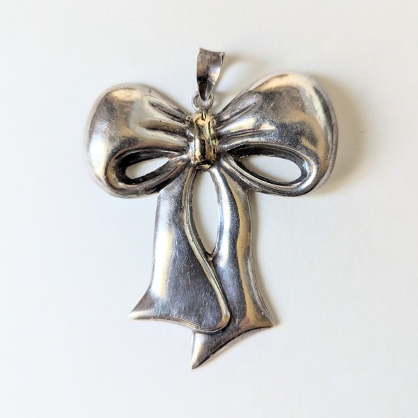 Large Bow Pendant - Etsy
