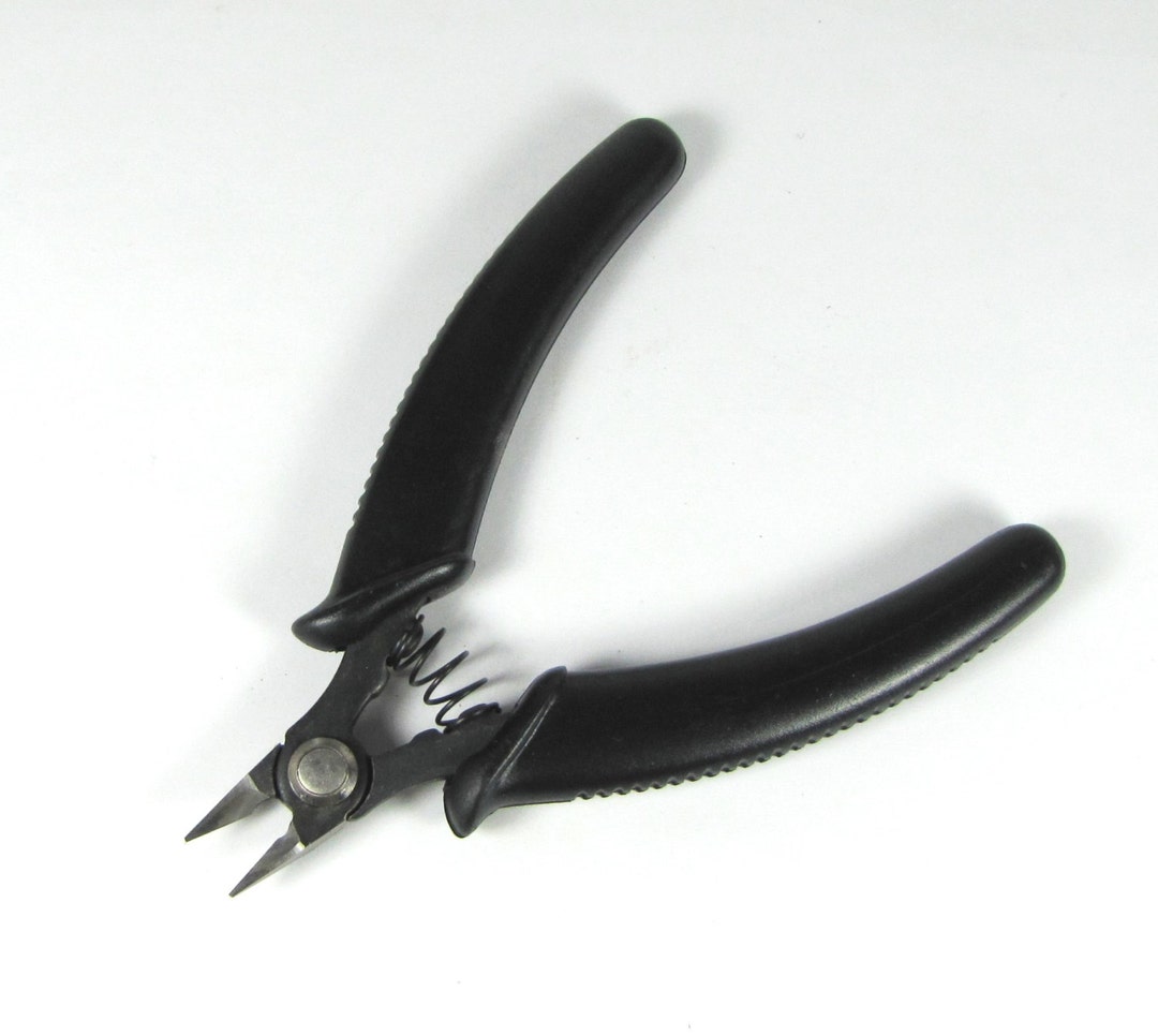 Tight Spot Precision Flush Cutters for Sterling, Gets in Close for ...