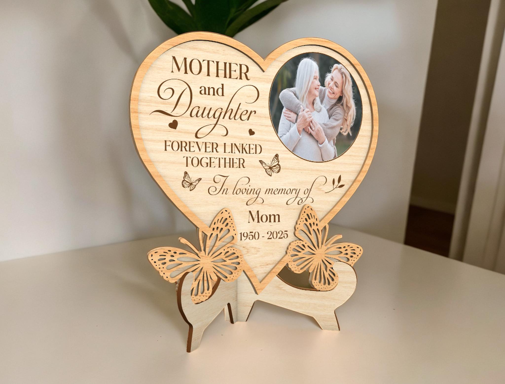 Personalized Heart Shaped Memorial Plaque for Mom | Photo Display With ...