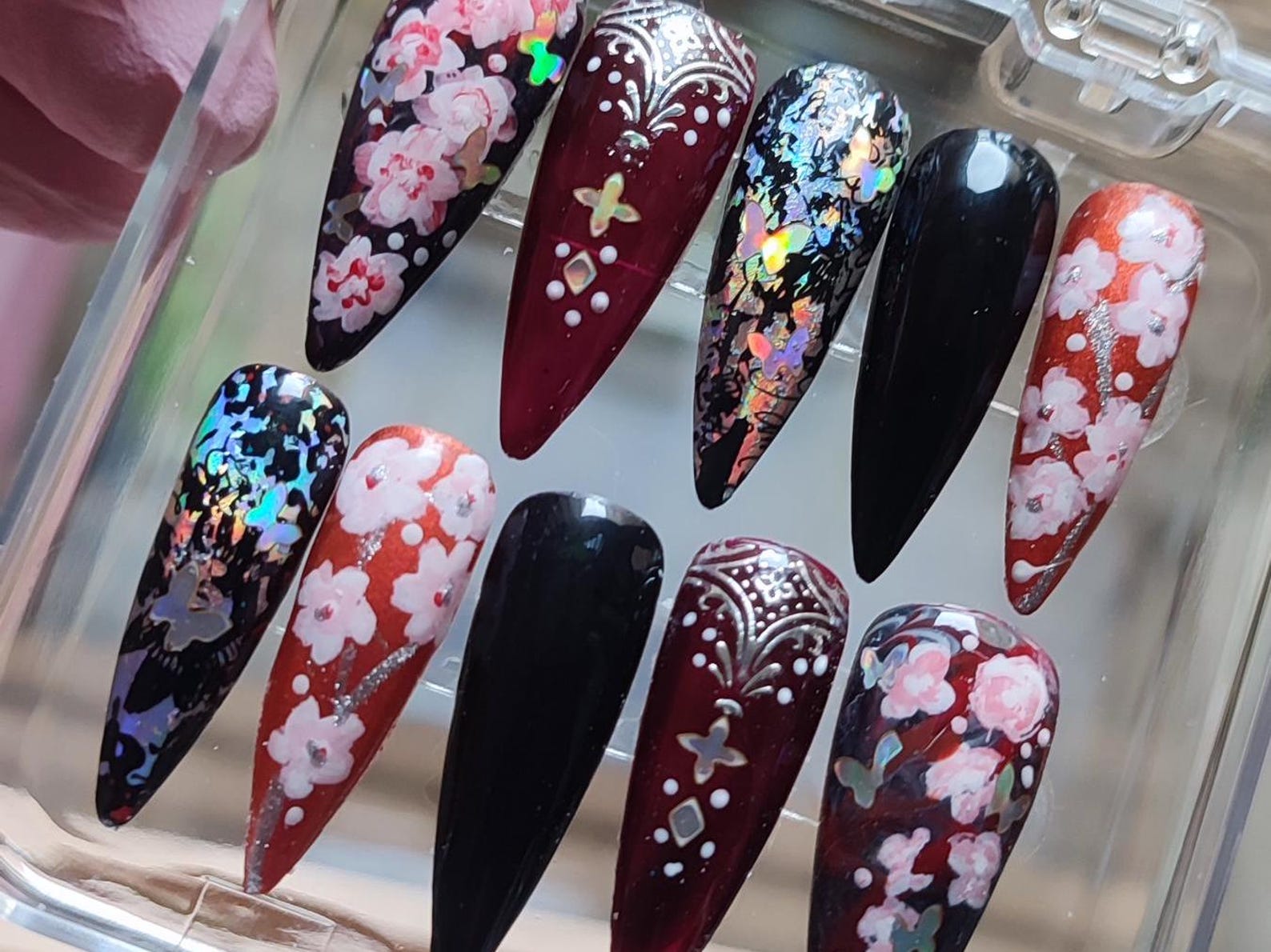 TGCF Xie Lian Dianxia Inspired Cute Fake Nails, MXTX, Japanese Nail Art ...