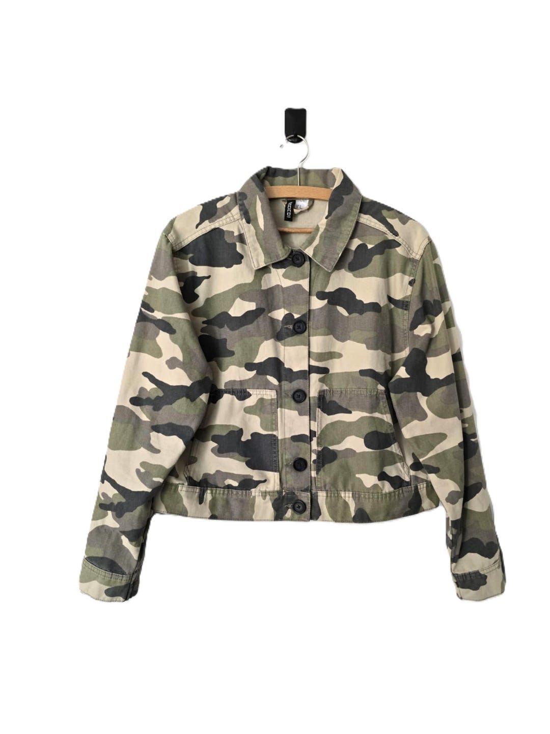 Vintage Cropped Camouflage Jacket , Button Down Cotton Jacket Size M ...