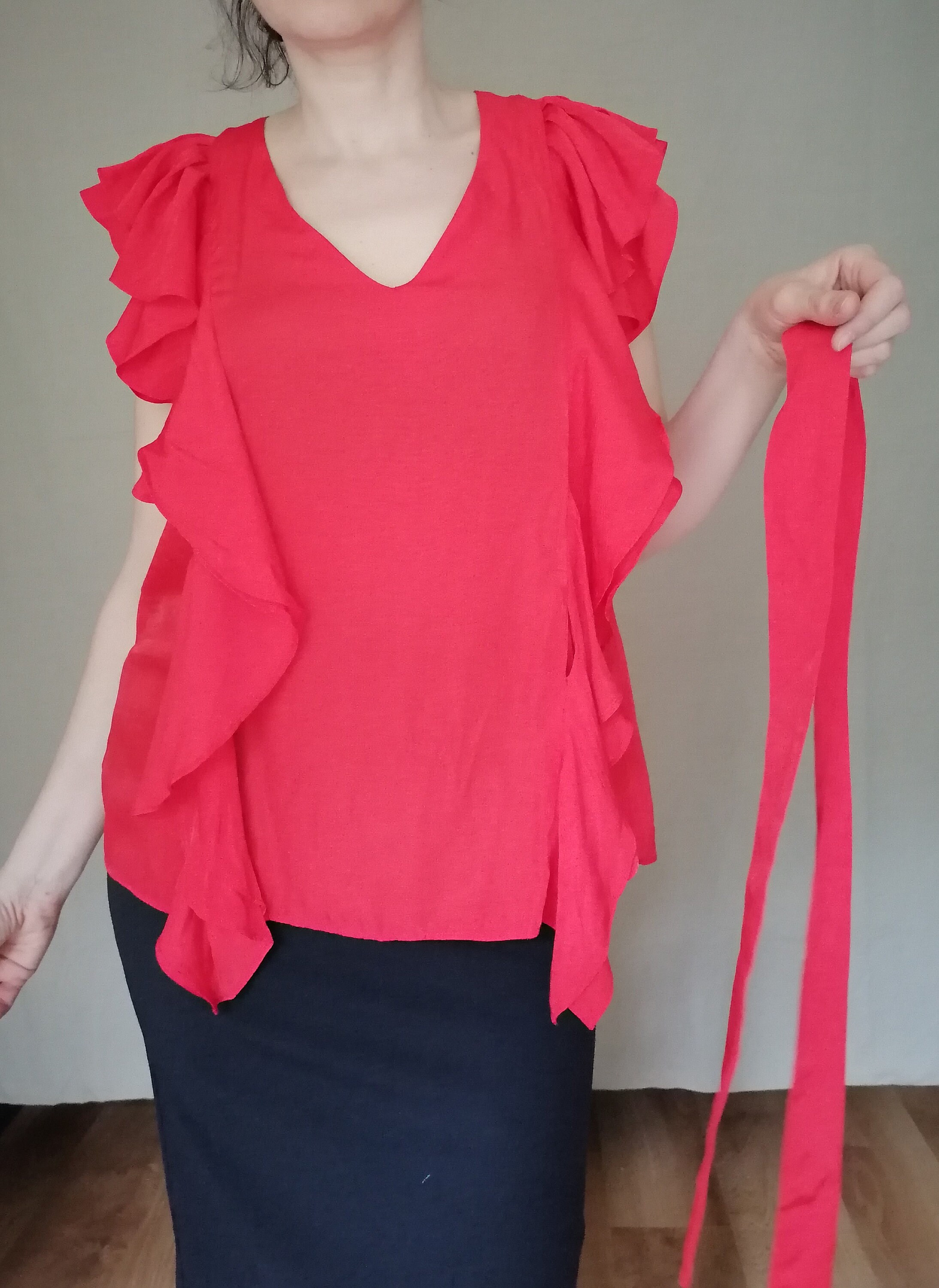 Vintage Red Blouse With Ruffles ,elegant Sleeveless Top With Belt ...